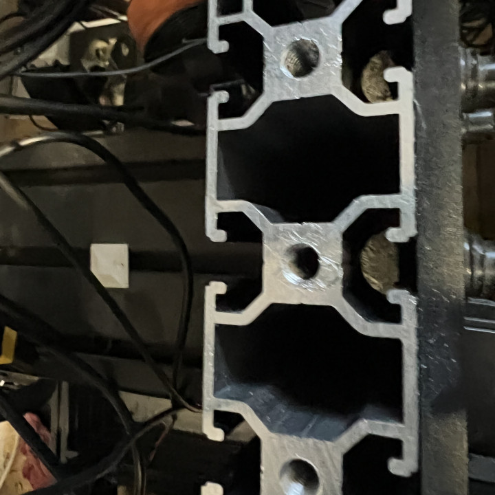 3D Printable Stream Deck Button Box Mount by Omar Cuevas