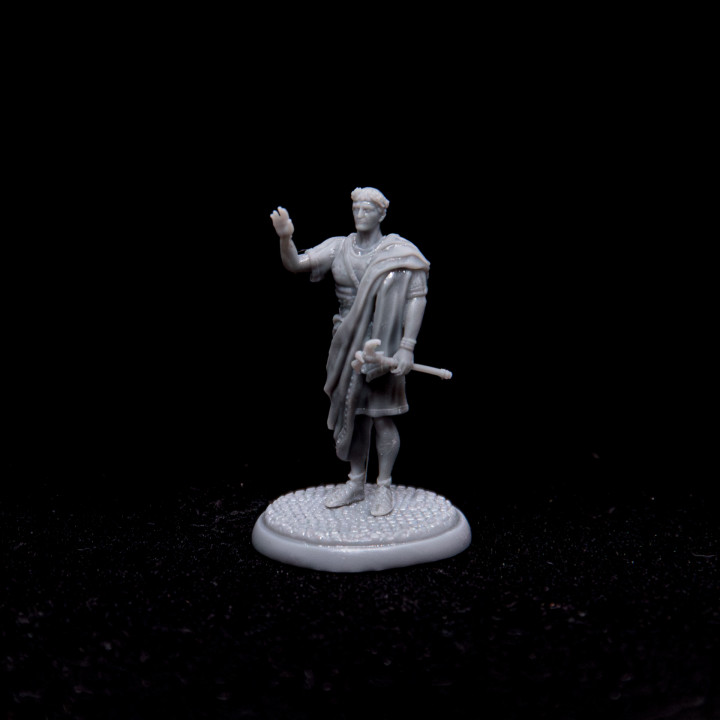 3D Printable Roman Emperor - Patricius Romanus by Gadgetworks