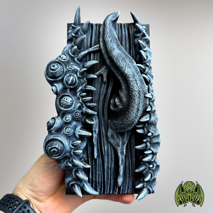 3D Printable Mimic Book Nook [FDM/Resin BOOK NOOK] by Miniatures of Madness