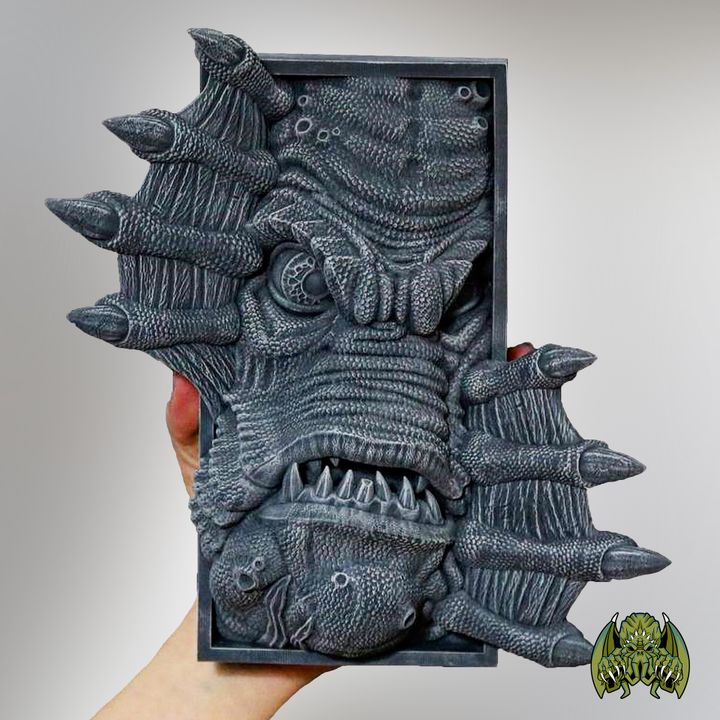 3D Printable Swamp monster Book Nook [FDM/Resin BOOK NOOK] by ...