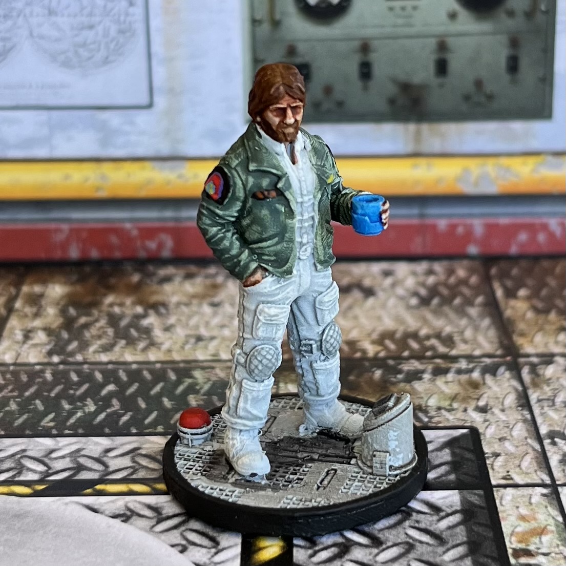 3D Printable SPACE CAPTAIN by PAPSIKELS MINIATURES