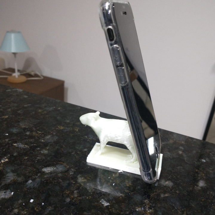 3D Printable Capybara phone stand by Andre Dias