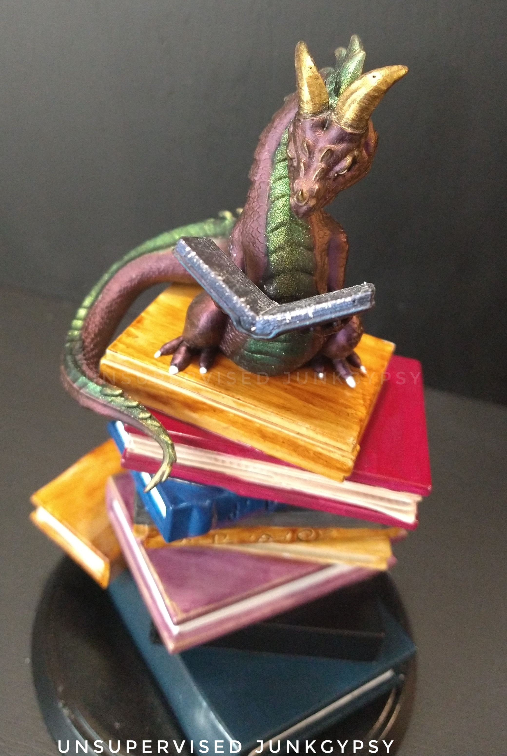 3D Printable Pseudodragon (book wyrm) by Animals & Creatures Minis