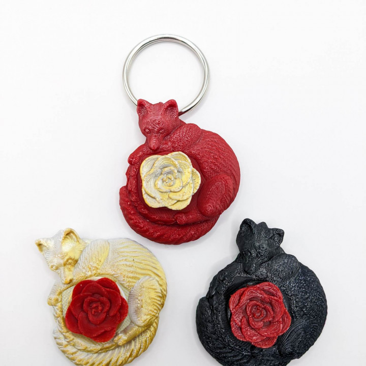 3D Printable Fox Fidget Spinner Keychain by Kirsten M