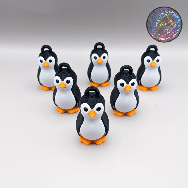 3D Printable Penguin Keychain by Kirsten M