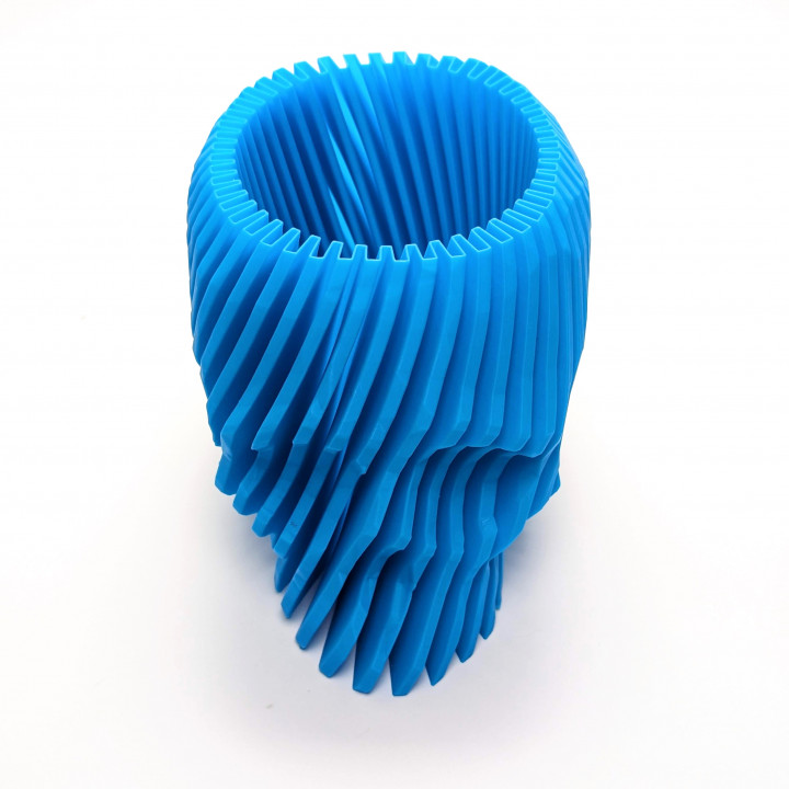 3D Printable Fidget Skull (vase mode!) by Clockspring