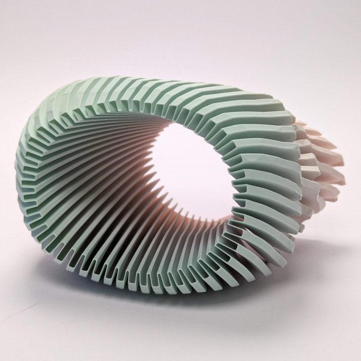 3D Printable Fidget Skull (vase mode!) by Clockspring