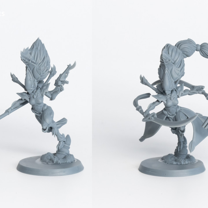 3D Printable Space Elf Wailing Phantom Leader Loyalty Reward by ...