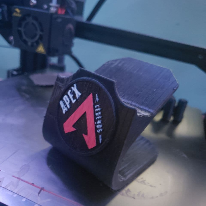 3D Printable Apex Legends Ps4 controller Stand by Jaren Arroliga