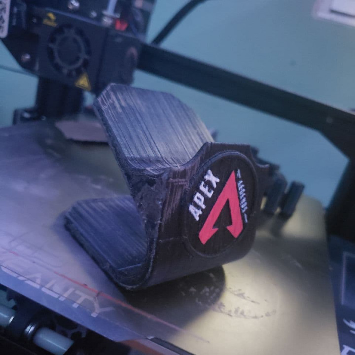 3D Printable Apex Legends Ps4 controller Stand by Jaren Arroliga