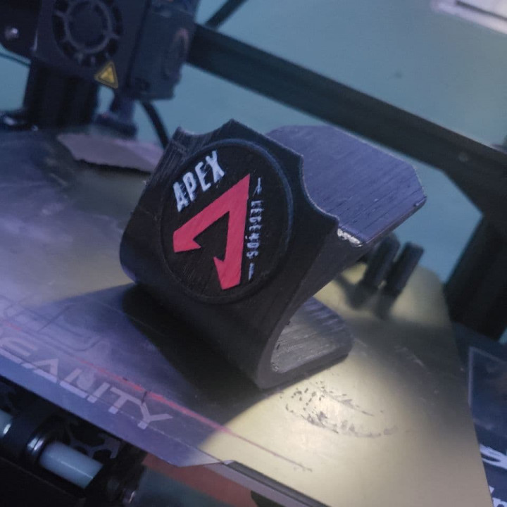 3D Printable Apex Legends Ps4 controller Stand by Jaren Arroliga