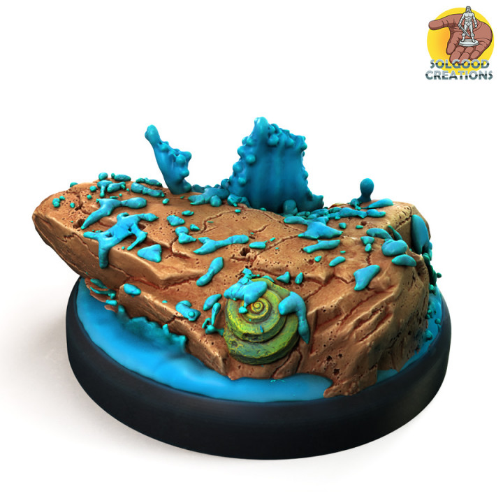 3D Printable Fantasy Bases - 50 pc by SolGood Creations