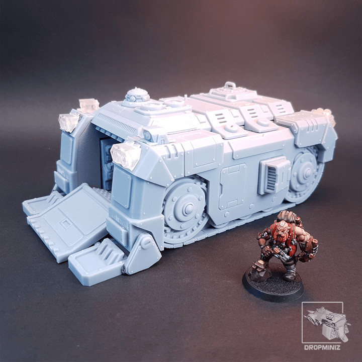 3D Printable Sci-fi Dwarf Tank - Drilldozer by DropMiniz