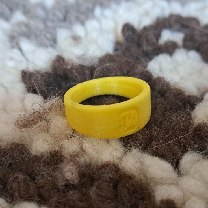 3D Printable Ring by Dan Markov