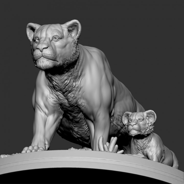 3D Printable lioness and cub by YD STUDIO