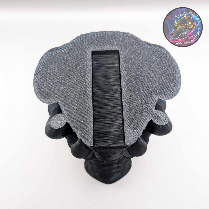 3D Printable Dragon Head Controller Holder by Kirsten M