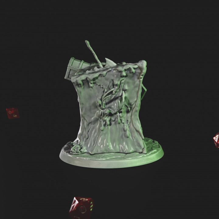 3D Printable Well-Fed Gelatinous Cube by Loot Studios