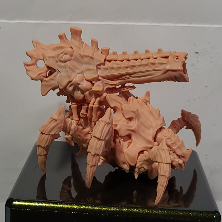 3D Print of Space Bug Alien crawling shooter by Lord Kallsu