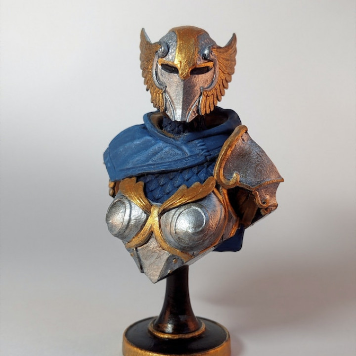 3D Printable Female Dragon Knight - Bust by Safehold