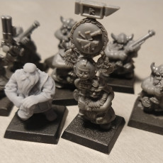 3D Printable Dwarf Tavern keeper by Moonshine Miniatures