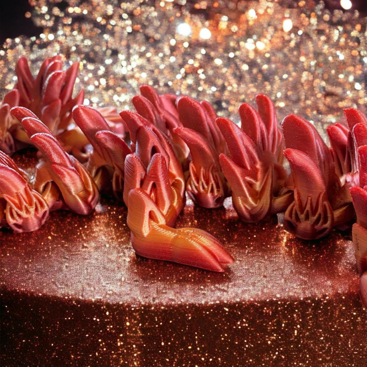 3D Printable Solis Flexible Dragon by The Dragon's Den