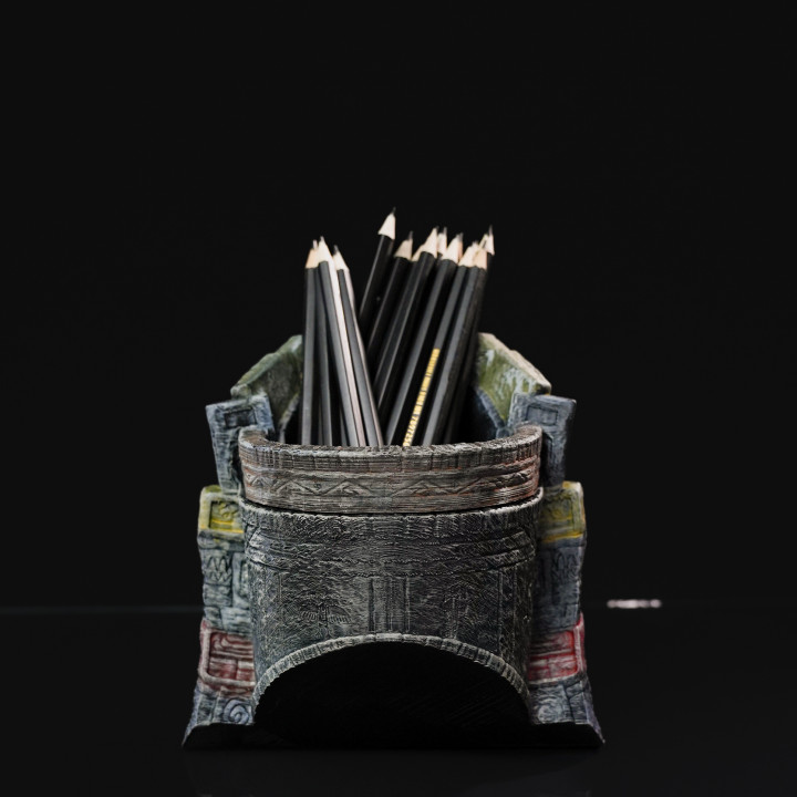 3D Printable Totem of Strength Desk Organizer by Stlflix