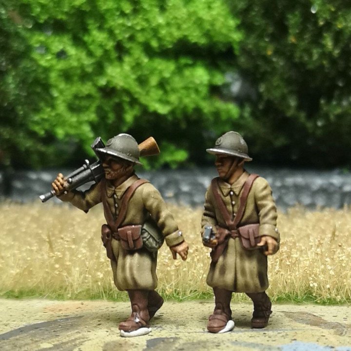 3D Printable 28mm French Spahis LMG team (with head variants) by ...