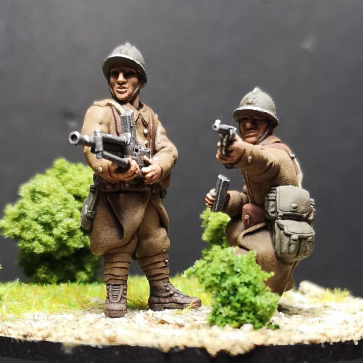 3D Printable WW2 28mm french LMG team 3 by Colonel Muller