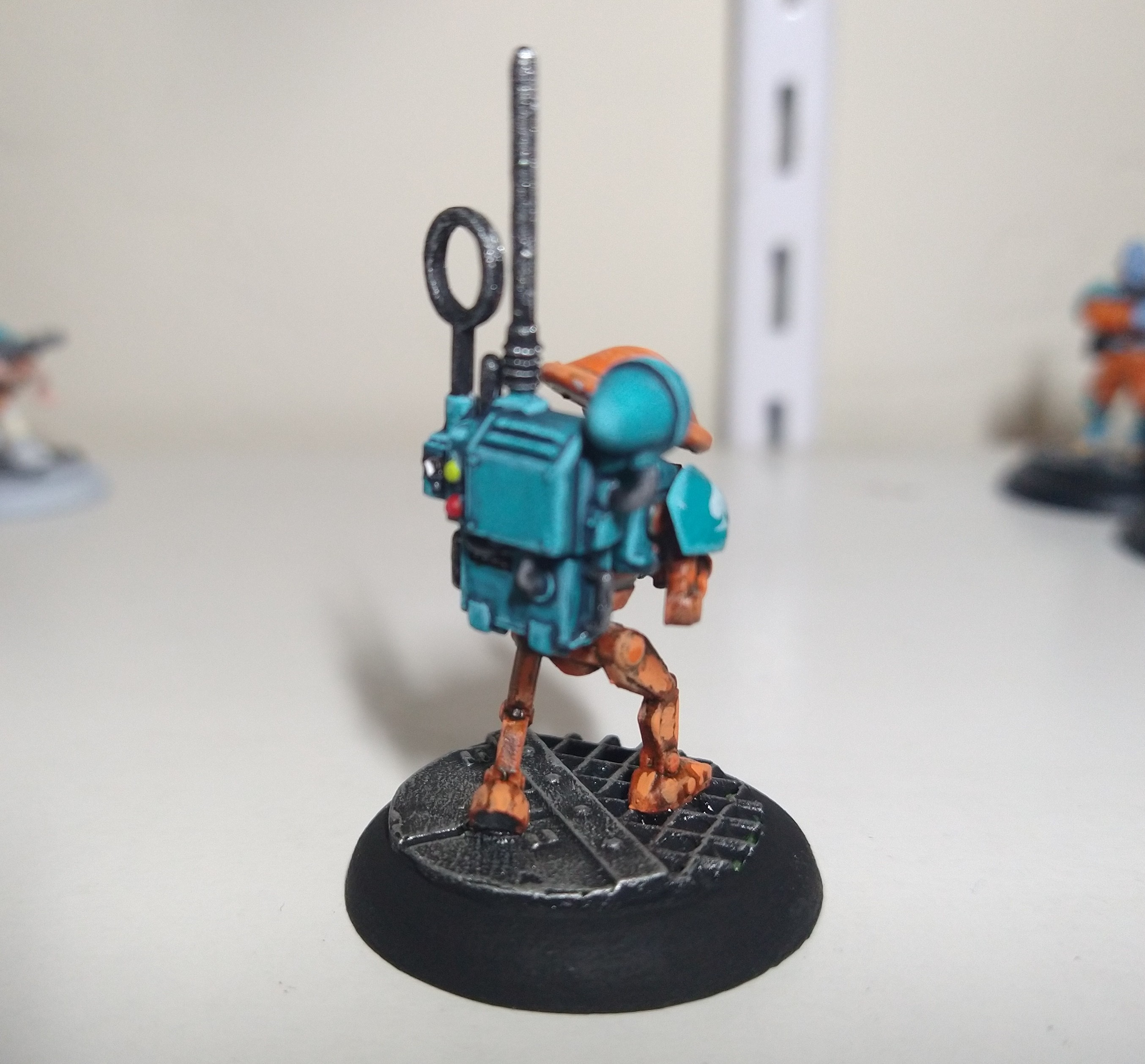 3D Printable Modular Multi-Part Droids by Printed Encounter