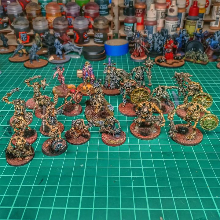 3D Print of Orc & Goblin Skeletons Battle-Ready regiment (20 Skeletons ...