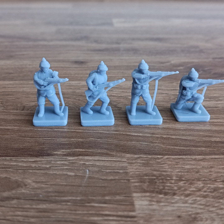 3D Printable German Infantry WW1 15mm Scale by Andy at MeepleForge