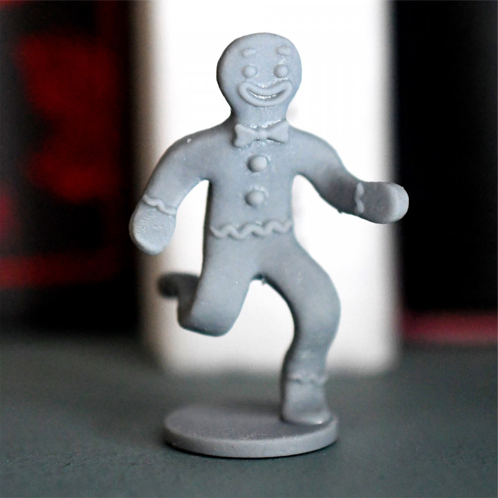 3D Printable Gingerbread Man by Gametee 3d Miniatures