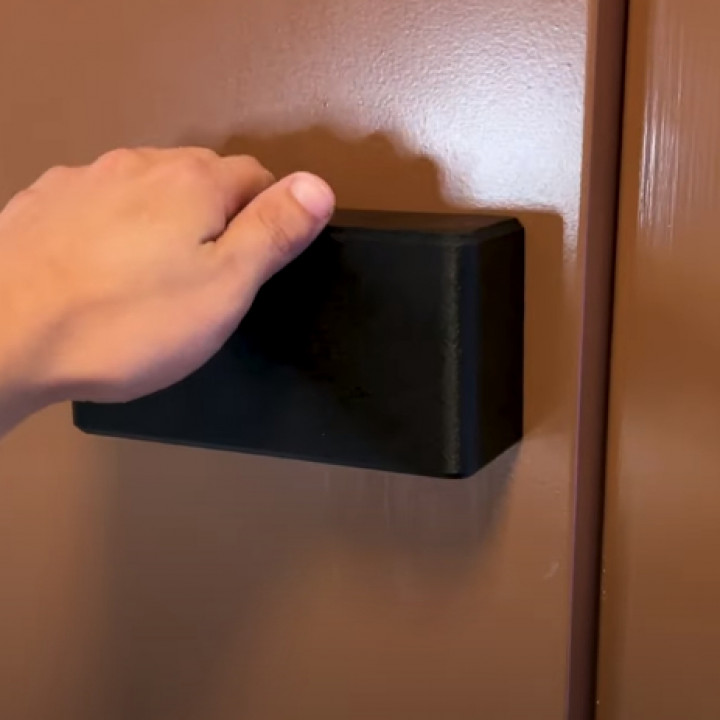 3D Printable Replacement Fridge Handle by Slant 3D