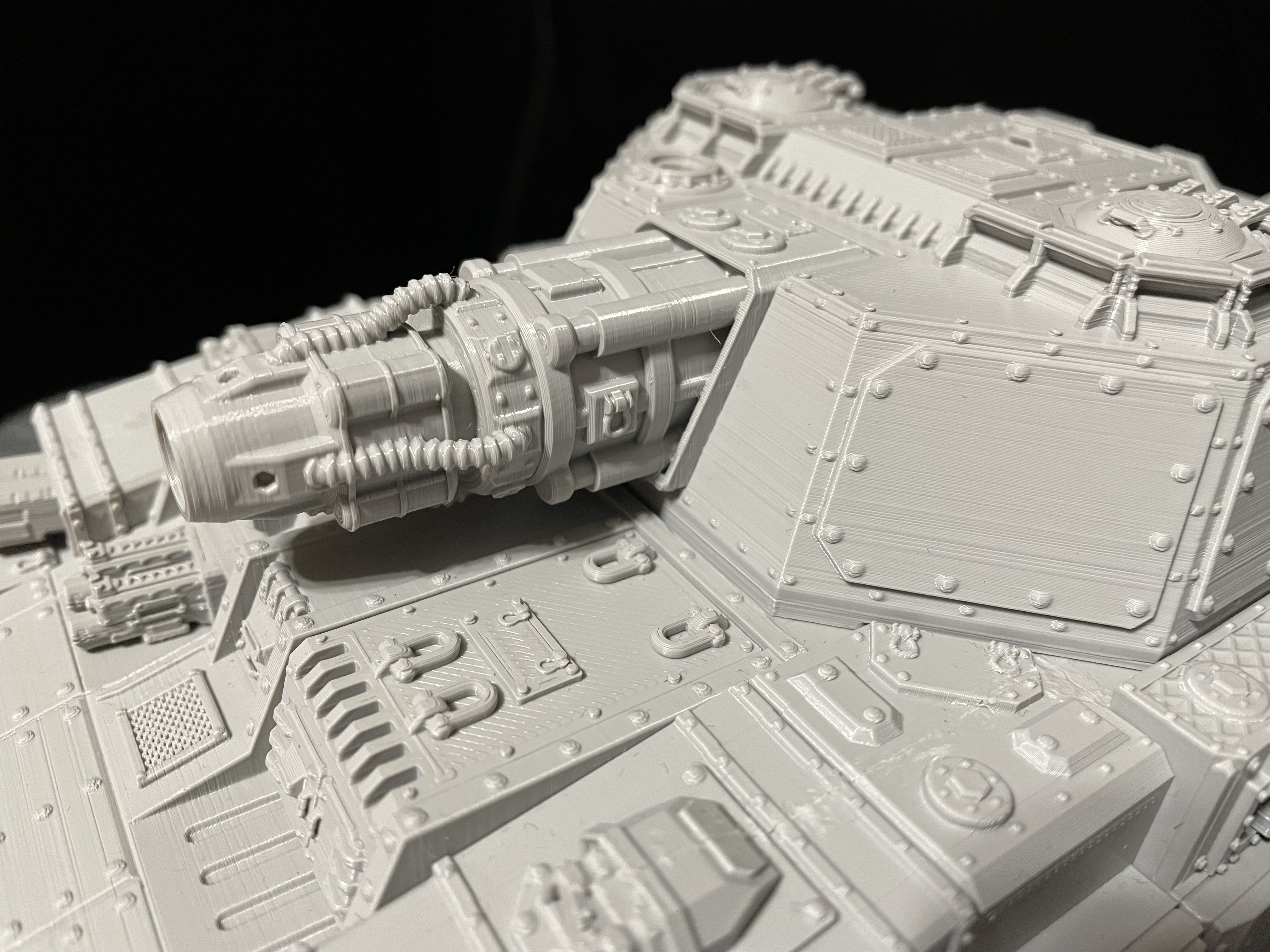 3D Printable Ursus Rex-Pattern Super Heavy Battle Tank by Maelstrom ...
