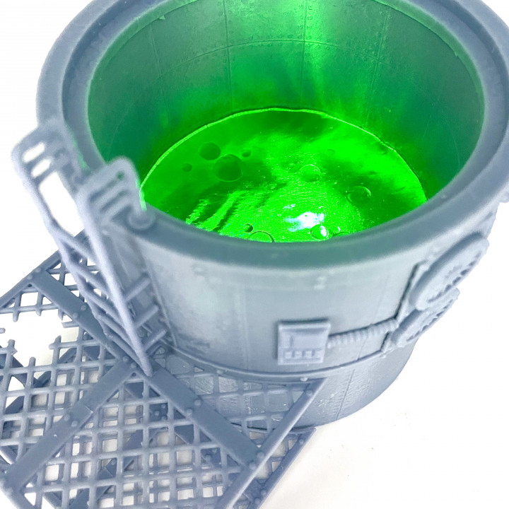 3D Printable Chemical Vat by Custom Miniature Maker