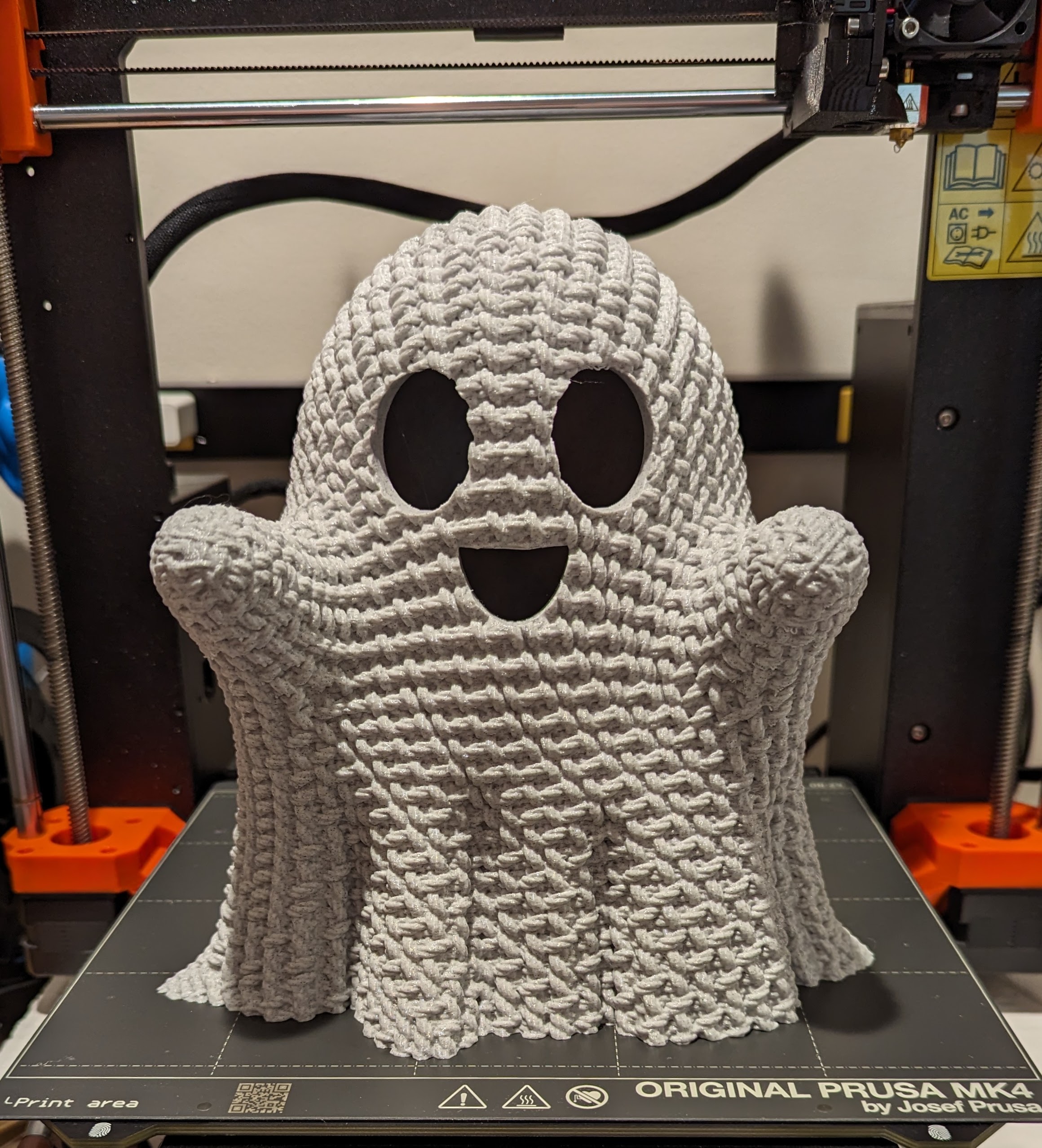 3D Printable Crocheted Ghost & Keychain by BODY3D