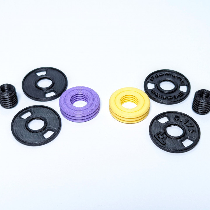 3D Printable Mini Spool Display Shelves (and mini spools!) by Clockspring