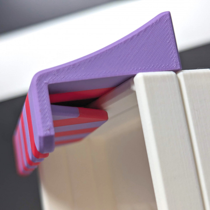 3D Printable Mini Spool Display Shelves (and mini spools!) by Clockspring