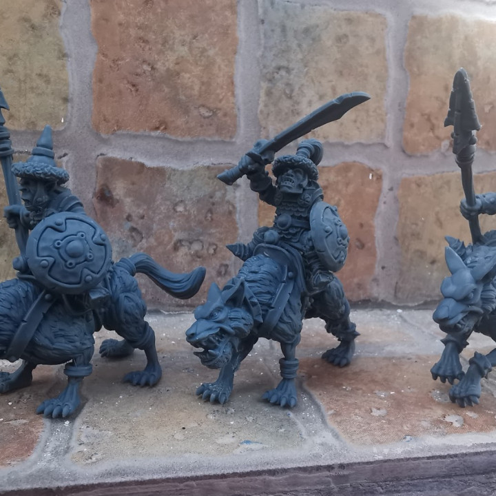 3D Printable Goblin Wolf Riders by Daniel McGrath
