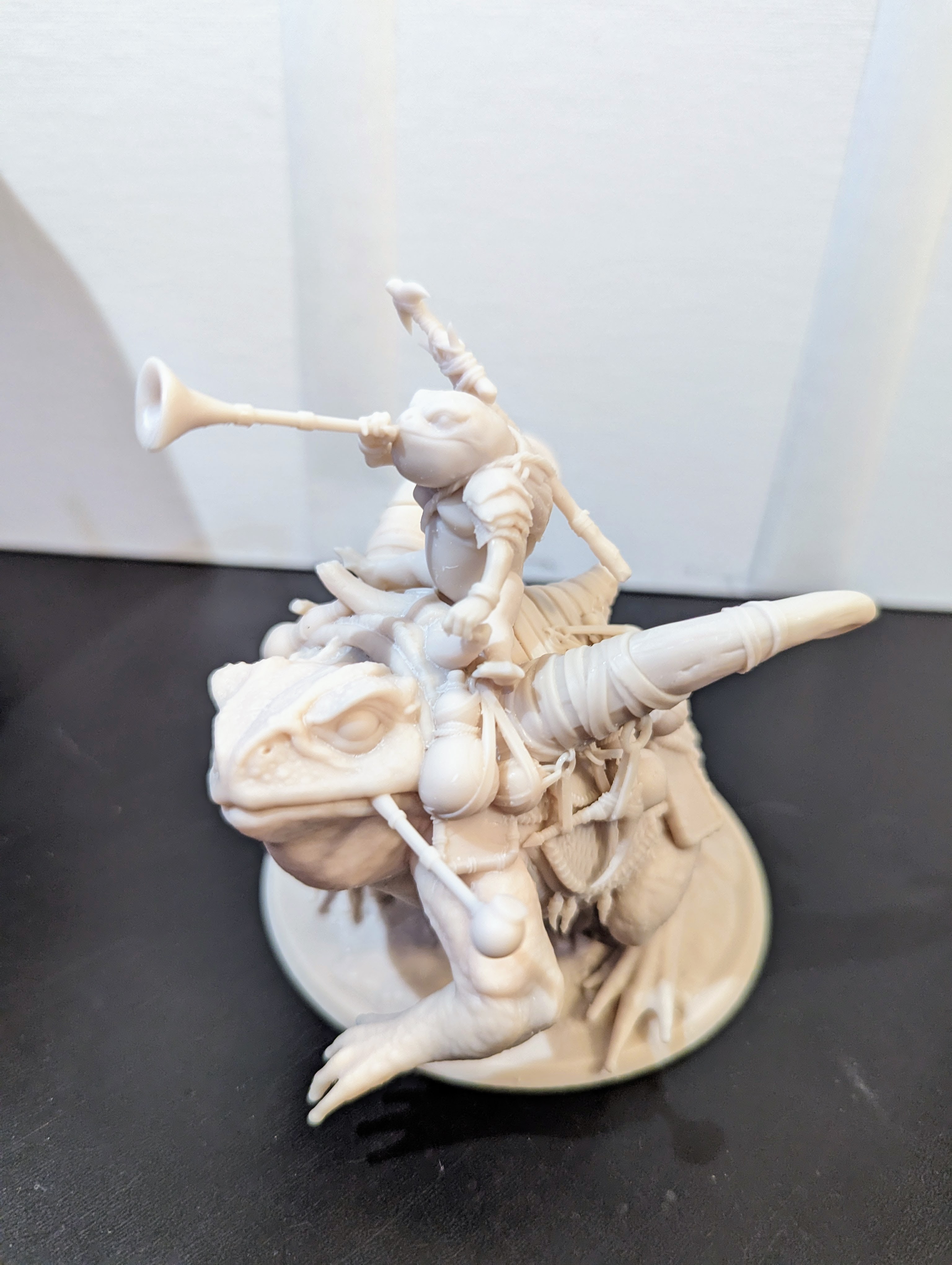 3D Printable ShellBack Mount Trumpet by Rescale Miniatures