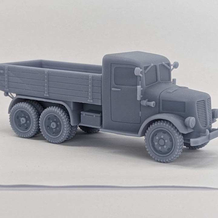 3D Printable Tatra 92 off-road truck (Czech, WW2) by Wargame3d