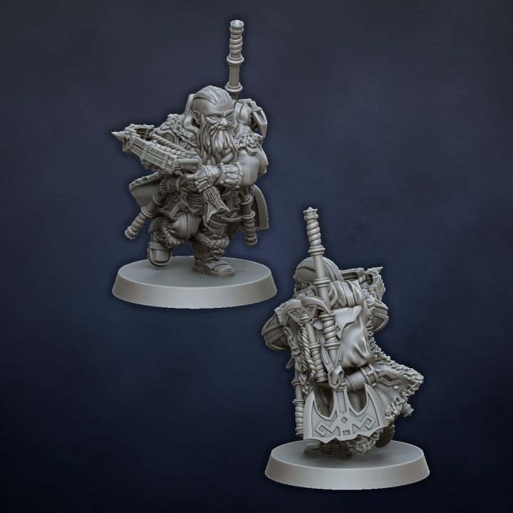 3D Printable Rangers with crossbow by Dragon's Lake Miniaturas