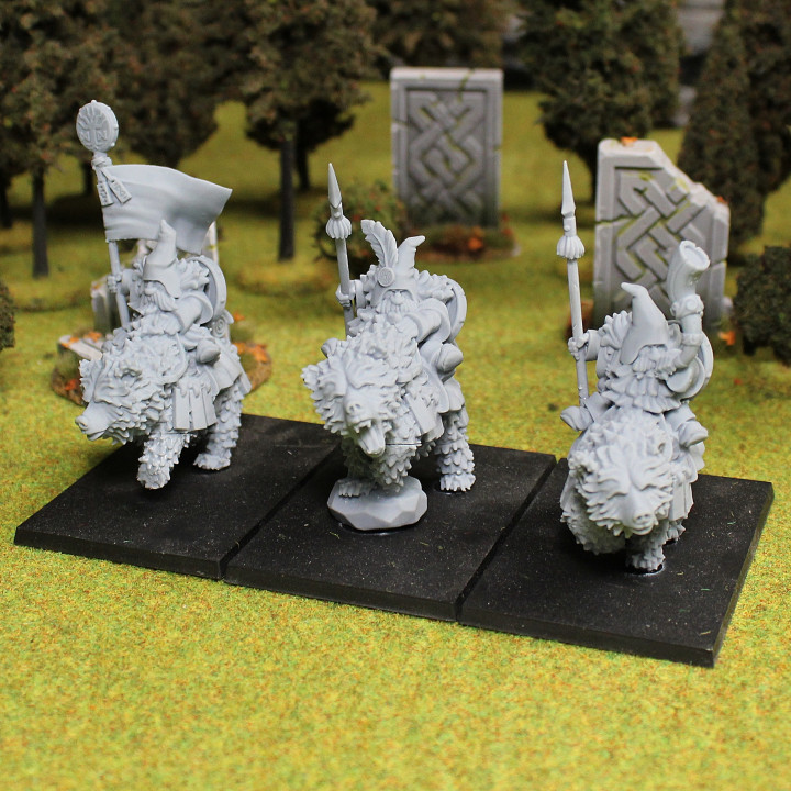 3D Printable CG Dwarf ranger in bear by MOMminiatures