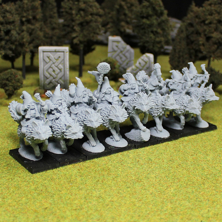 3D Printable CG Dwarf ranger in fox by MOMminiatures