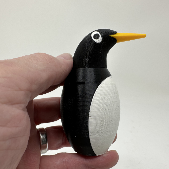 3D Printable Penguin At The Pole. by Greg Zumwalt