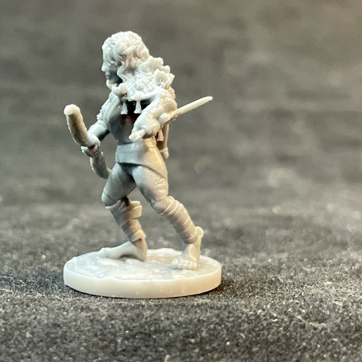3D Printable Siobhan the Halfling Ranger by Harry's 3d Sculpting