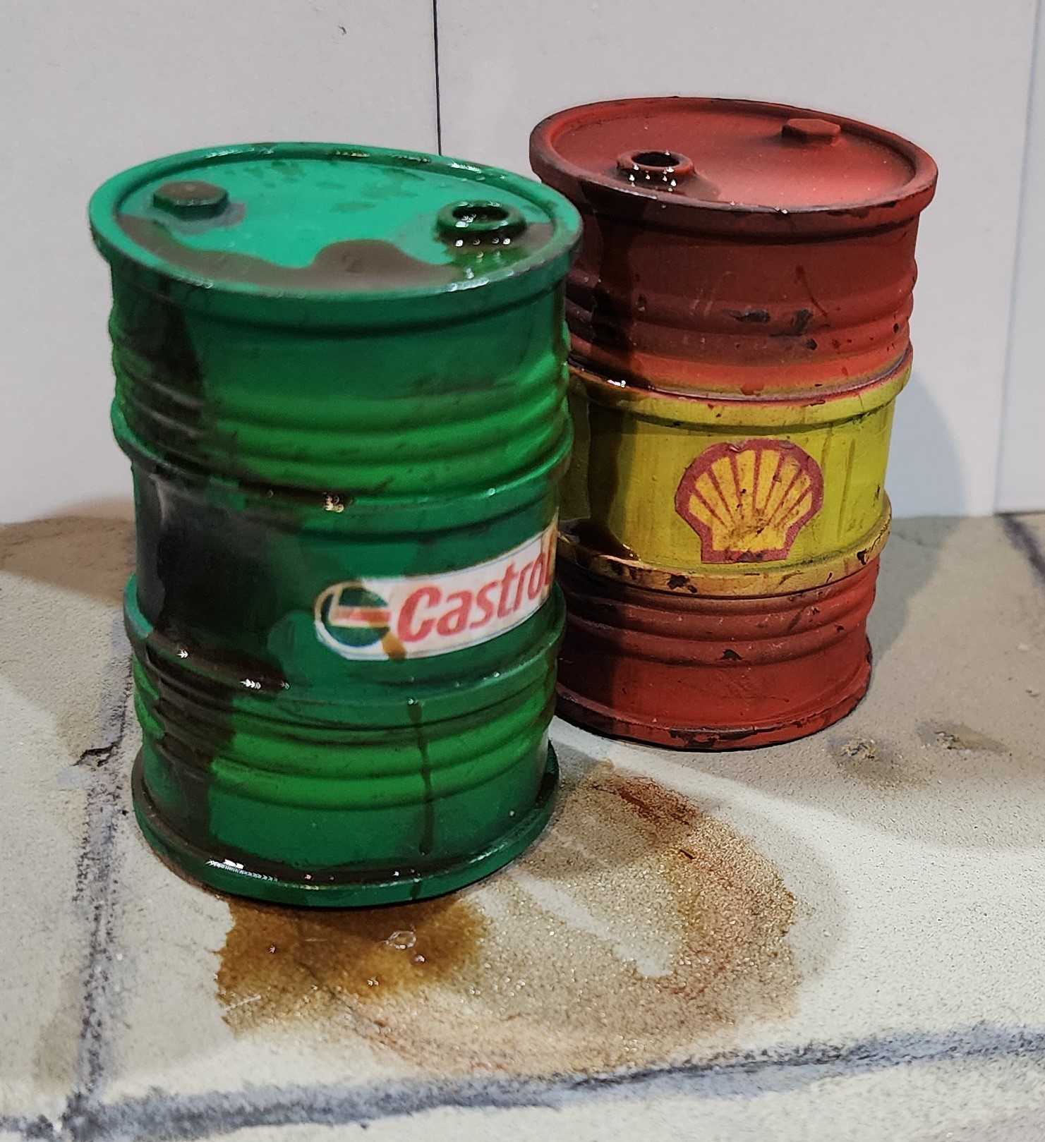 3D Printable Oil Drums by Marián Corvis Kronauer