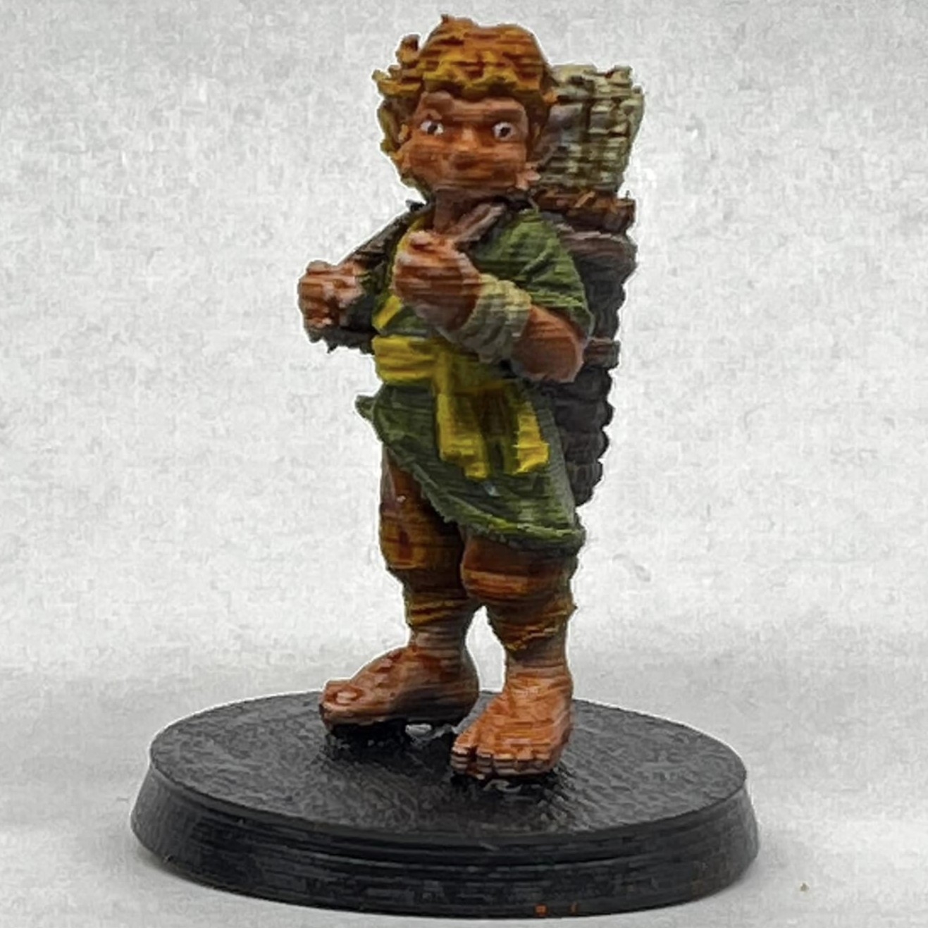 3D Printable Halfling male townsfolk - Cheddar the Halfling traveler ...