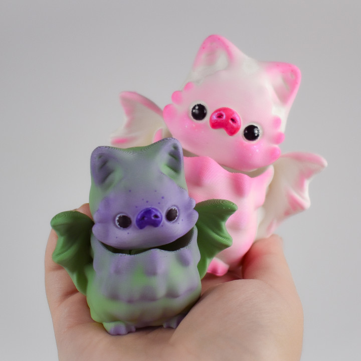 3D Printable Bat Bobblehead by Layersingreen