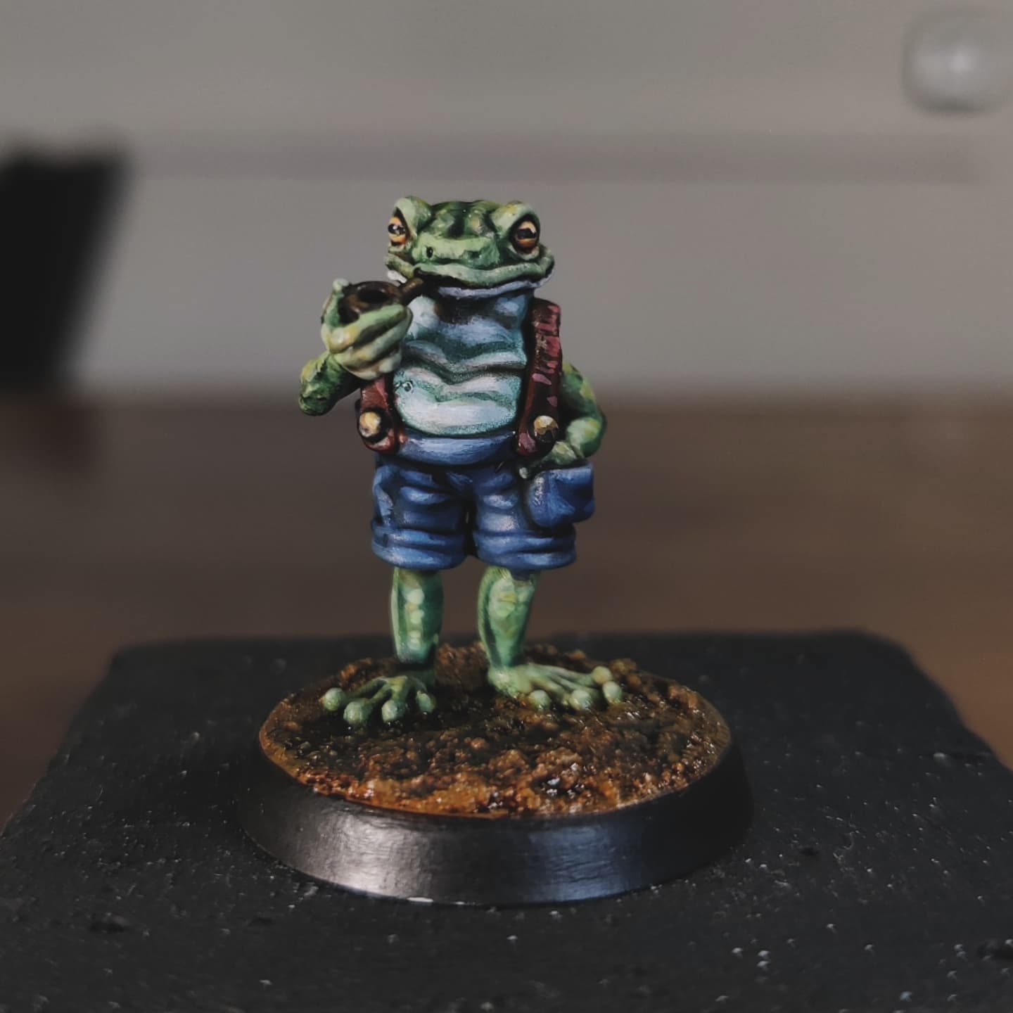 3D Printable Sir Ribbiton - DnD Miniature Frog Gentleman by Tine Fieldling